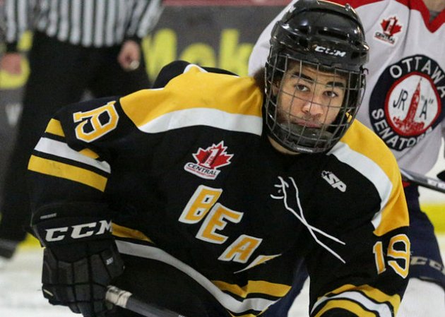 17-ročný Neil Doef utrpel vážne zranenie (VIDEO v článku) – CS Hockey